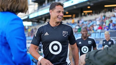 Chivas Fans Euphoric As ‘chicharito Returns To The Guadalajara Club