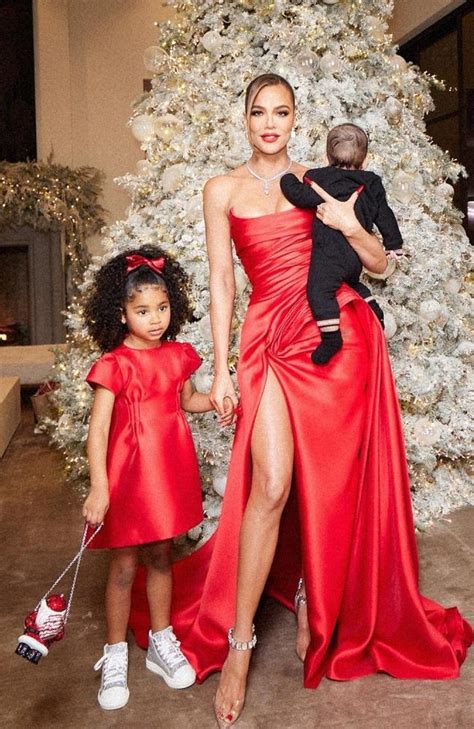 Khloe Kardashian Finally Shares Photos Of Son But His Name Is Still