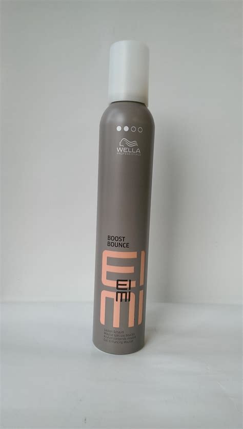 Eimi Boost Bounce Mousse Definizione Ricci Wella 300 Ml è Ideale Per