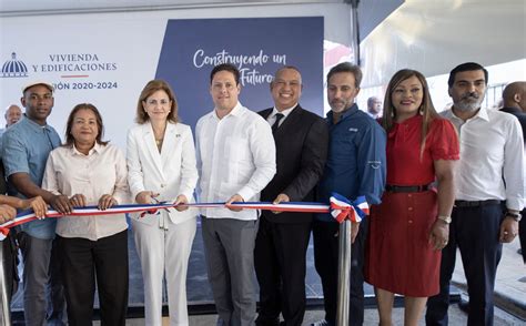 Gobierno Entrega Obras De Mejoramiento De Hábitat En Santo Domingo Este