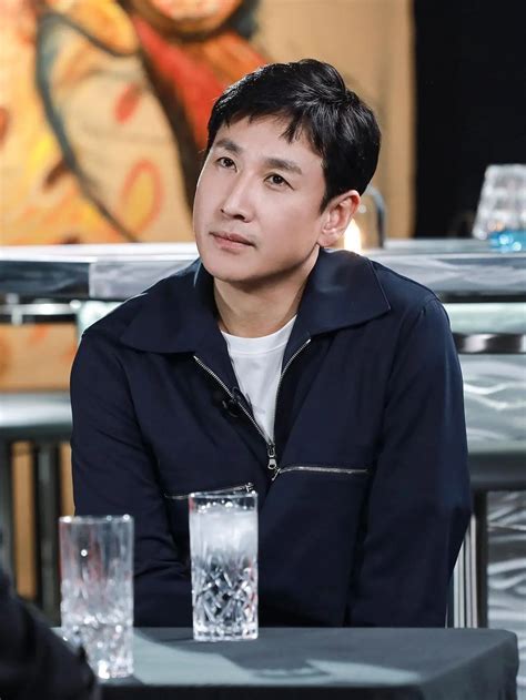 Tinggalkan Catatan Lee Sun Kyun Aktor Parasite Ditemukan Meninggal