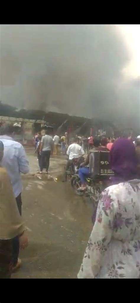 حريق يلتهم معرض شباب مصر للأدوات المنزلية في بني سويف