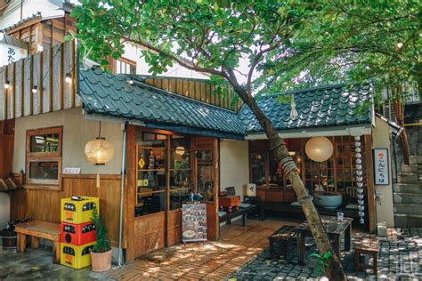 ไปคนเดียว 22 พิกัด อุดรธานี กิน เที่ยว ไหว้พระ