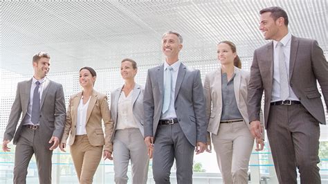 システムの導入 監視 トラブル復旧 評価を支援する統合管理 Systemwalker Centric Manager 富士通