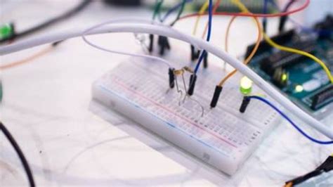 Cómo encender un LED con arduino