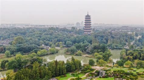 感受古城新“运”：“千年运河千里行”中外媒体采风活动走进扬州