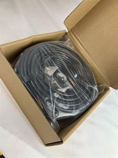 【未使用】ankuly Lanケーブル 屋外用 ランケーブル Cat6準拠 Poe対応 30m コネクタ付き カテゴリ6 業務用ブラックの