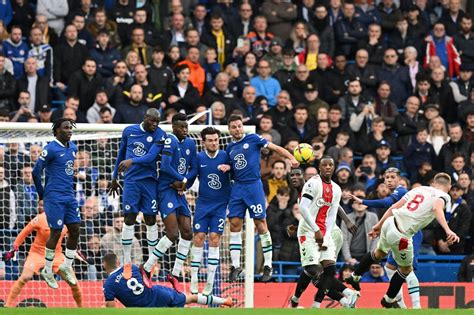 Chelsea 0 1 Southampton Ward Prowse Free Kick Inflicts Misery On Blues