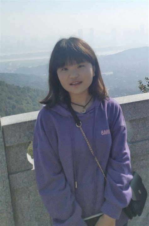 Yuru Liu