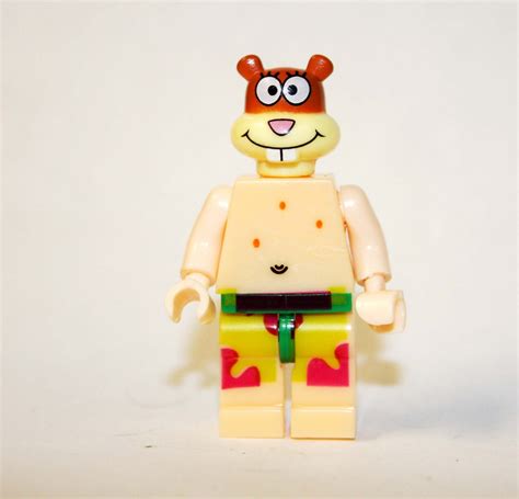 Sandy Cheeks Spongebob Squarepants Cartoon Minifigure