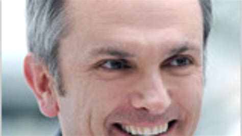 Xerox Cfo Heading To Apple To Assume Controller Position Cnet