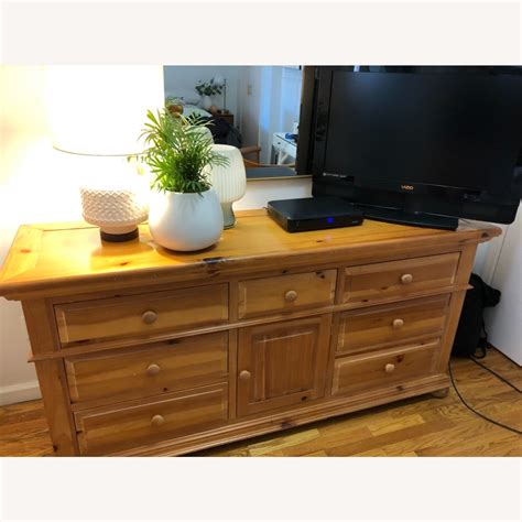 Vintage Broyhill Fontana Dresser Aptdeco