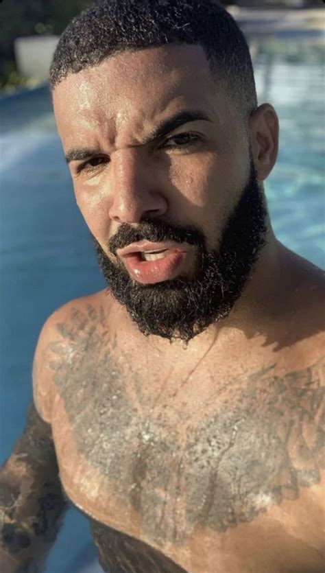 Pin By Marii 🩷 On D♡ Drake Photos Drake Drizzy Rihanna And Drake