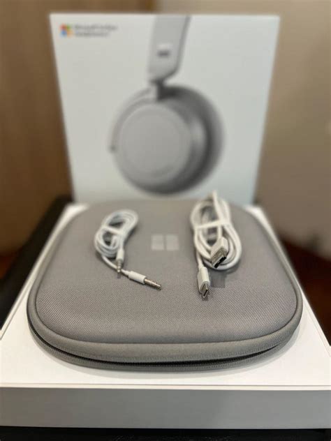 Microsoft Surface Headphones 2 Audio Headphones And Headsets On Carousell