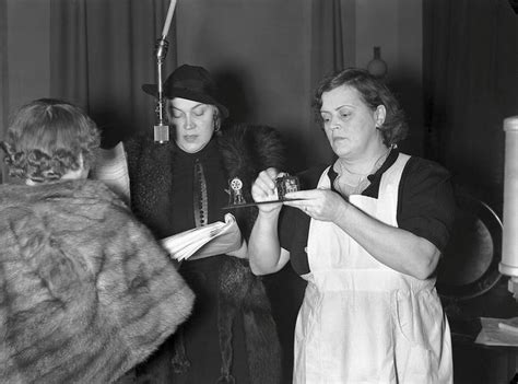 Actresses Elsa Rantalainen And Eine Laine Recording A Radio Play In A