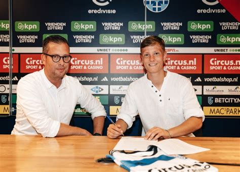 Nick Fichtinger Tekent Eerste Profcontract Peczwollenl