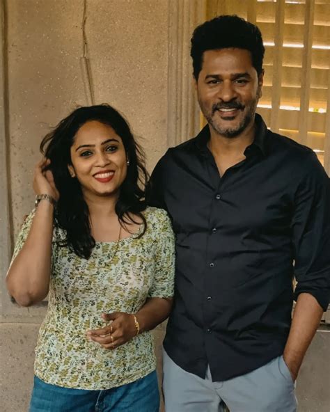 Preethi Suresh 💫 Preethisureshofficial • Instagram Photos And Videos