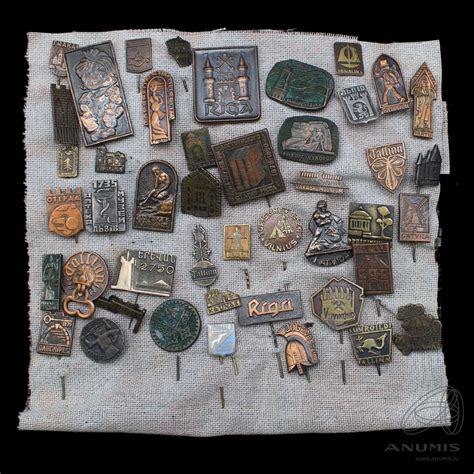 Лот значков Тяжелые 45 шт СССР Лот №6868 Аукцион №272 Anumis