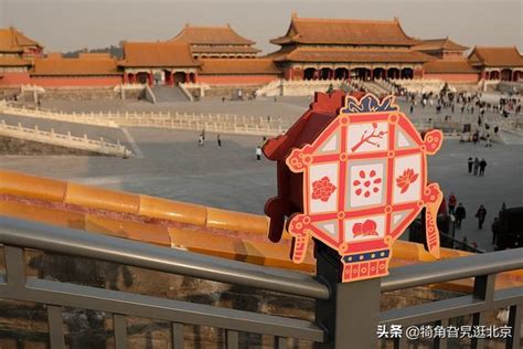故宮《賀歲迎祥——紫禁城裏過大年》上展出的兩件清代九九消寒圖 每日頭條