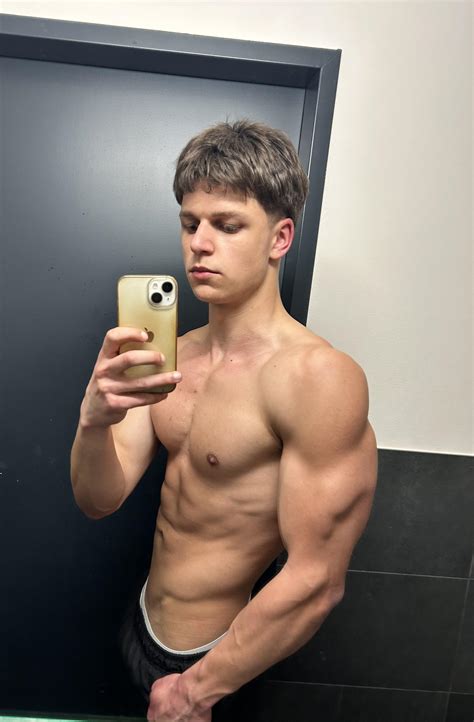 19 Wanna Train Together R Daddy