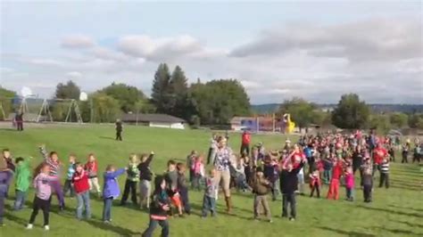 Friday morning dance off at Opportunity Elementary | krem.com