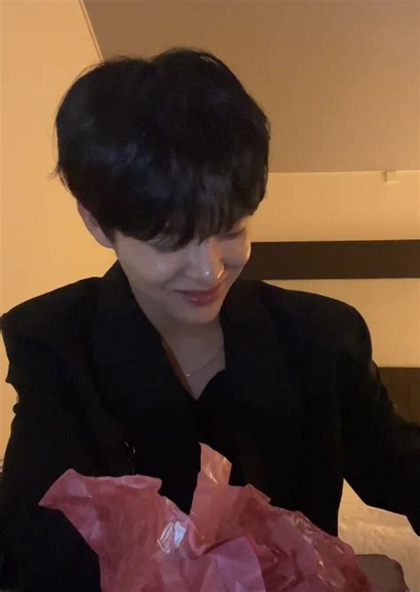 Jihoon Foto Kekasih Materi Pacar Gambar Pacar