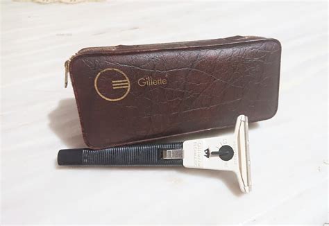 Gillette Techmatic Razor Hobbies And Toys Memorabilia And Collectibles