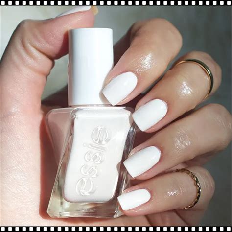 Essie Gel Couture First Fitting 136 Tdi Inc