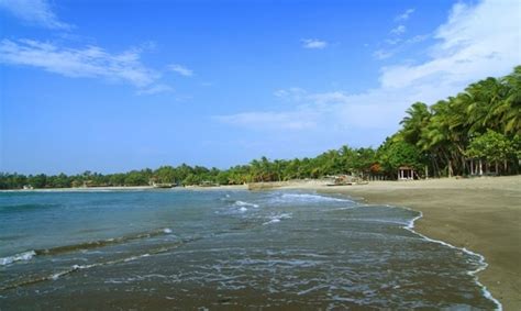 Wisata Pantai Anyer Dan Pantai Carita Di Banten Brrrwisata