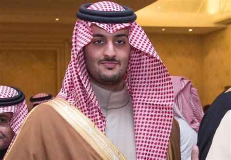 حفيد الملك سلمان يقاضي شركة أمريكية بسبب جزيرة جيمس بوند المشهد الخليجي
