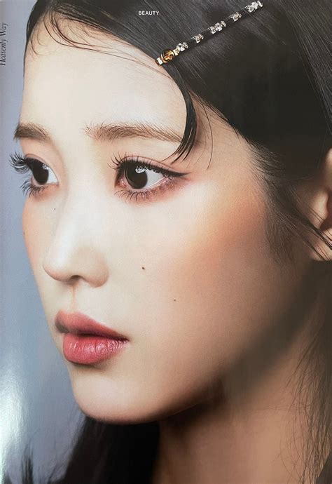 아이유 보그 5월호 화보 및 최근 사진들 미모 Wedding Hair And Makeup Beauty Photos