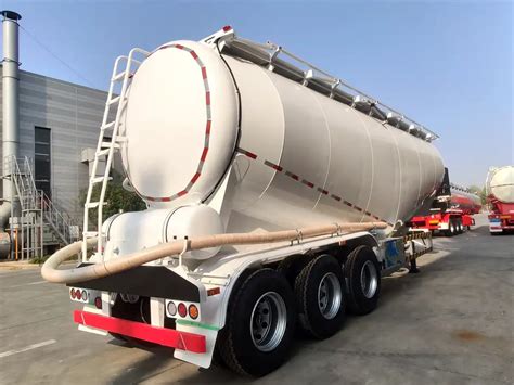 Fonctionnement du camion citerne à ciment sec en vrac de la remorque