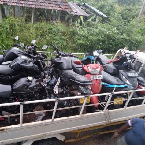 යතුරු පැදි නිවහන විකිනීමට හා මිලදී ගැනීමට Gampaha