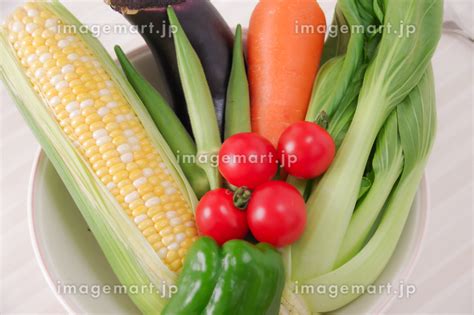 たくさんの野菜の写真素材 166772852 イメージマート