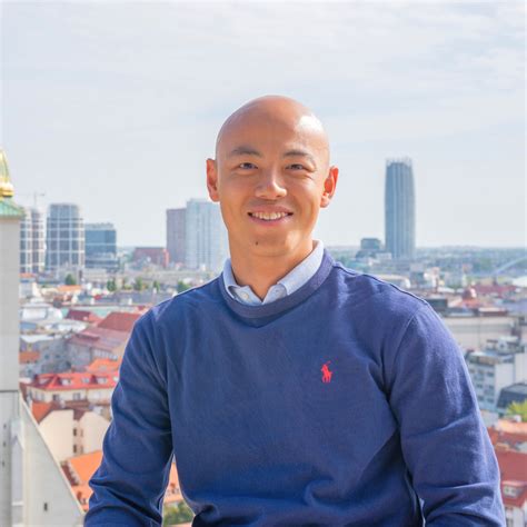 Yunfei Zhang