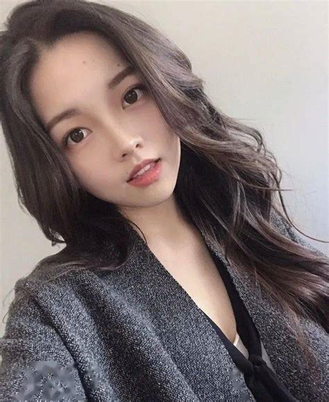 小视频不要随意拍颜值超高美女留学生李天宜遭男友泄露女神