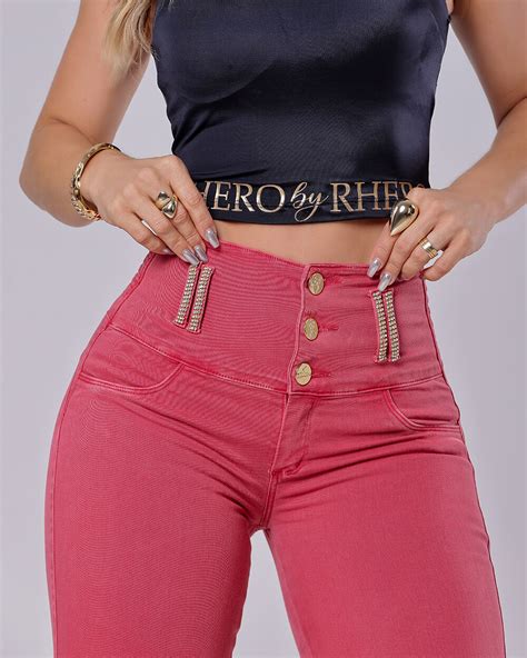 CALÇA JEANS MODELADORA EMPINA BUMBUM Jeans Ousadia Jeans Feminino Modelador