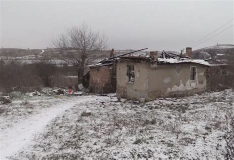 Чудо Икона на Богородица спасила от пожар вдовицата и децата ѝ край Бургас