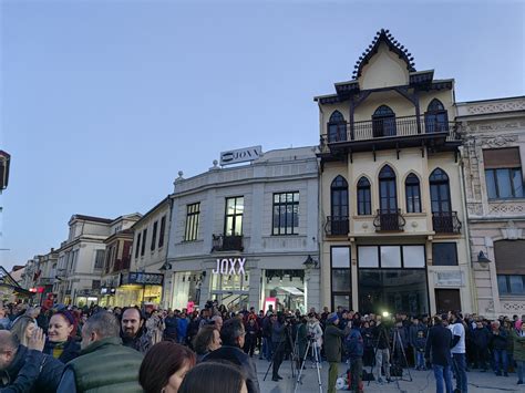 „Правда за Јана” битолчани со мирен протест на Магнолија Бабам Битола