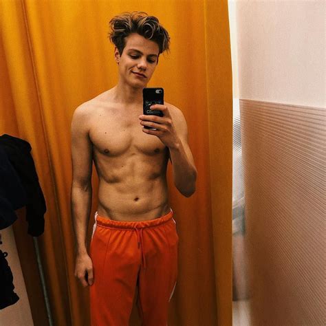 83 6 mil Me gusta 883 comentarios Florian Maček florianmacek en