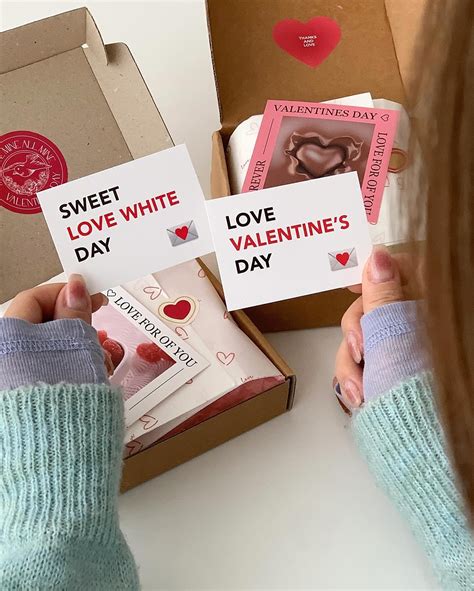 설날띠지 설날카드 설날스티커 설날포장패키지 🎀리버서블 양면공단리본으로 알아보는 리본 묶기 3가지 방법 🎀 🏷️영상에 사용된 제품 제품태그 확인👀 핑거데이