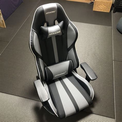 Akracingエーケーレーシング V2 極坐 ゲーミング座椅子 メルカリ