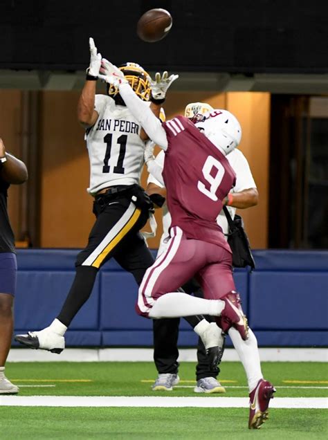 San Pedro Football Unable To Slow Down El Modena In Sofi Stadium Game