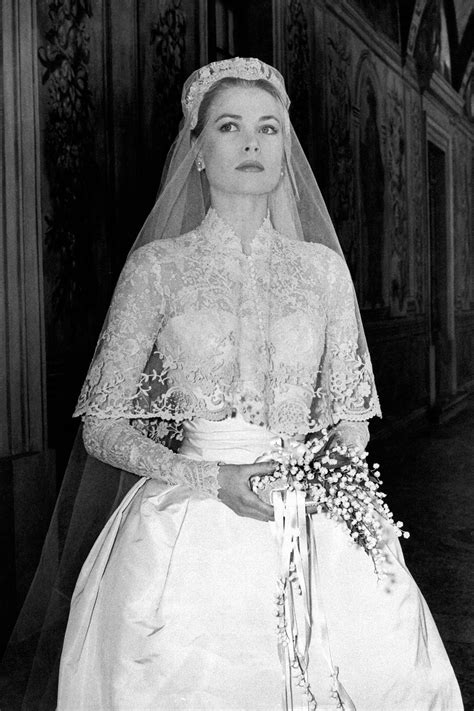 35 Vintage Wedding Dresses Through The Years Womans World