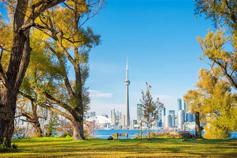 The Best Things To See And Do In Toronto Canada