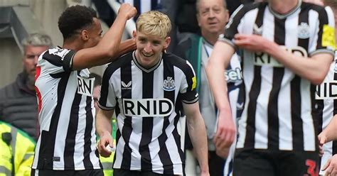 Newcastle United 4 0 Tottenham Hotspur Highlights And Reaction As