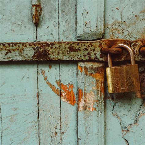 Внимавајте со фотографиите од Facebook и Linkedin ⋆ It Mk