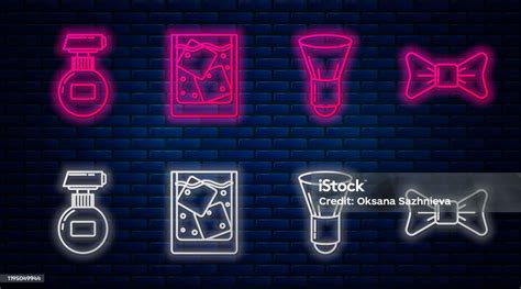 세트 라인 위스키와 아이스 큐브 면도 브러쉬 크림 또는 로션 화장품 튜브와 나비 넥타이의 유리 벽돌 벽에 빛나는 네온