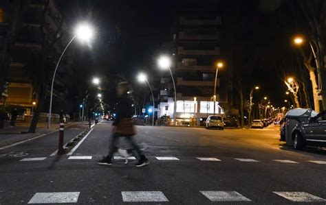 Alumbrado P Blico Inteligente En Barcelona Seguridad Y Eficiencia Iccsi