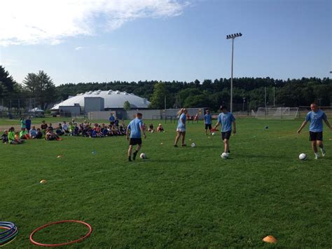 Css Sharp Block Champion Soccer School